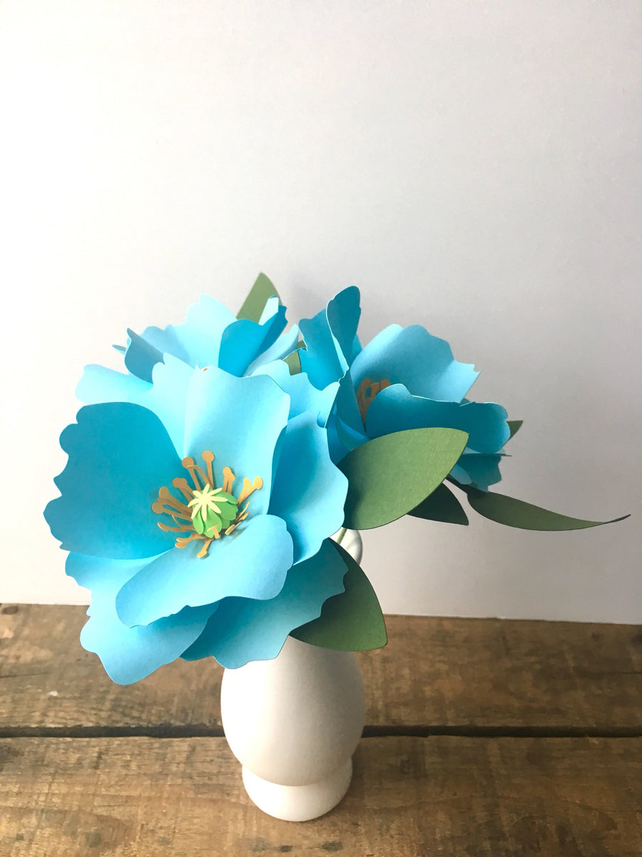 Himalayan Blue Paper Poppies - Small Bouquet – The Flower Craft Shop